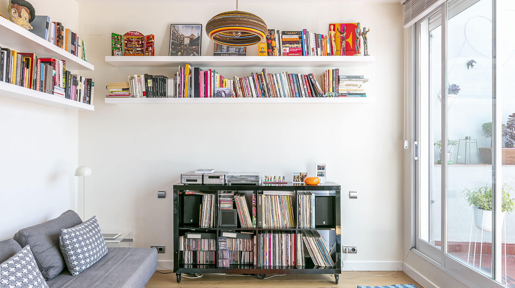 13 Breathtaking Home Libraries for Book Lovers | Plum Guide